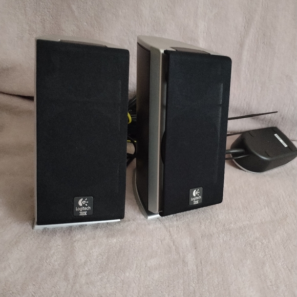 Logitech | Portable Audio & Video | Logitech Z230 Thx Certified ...